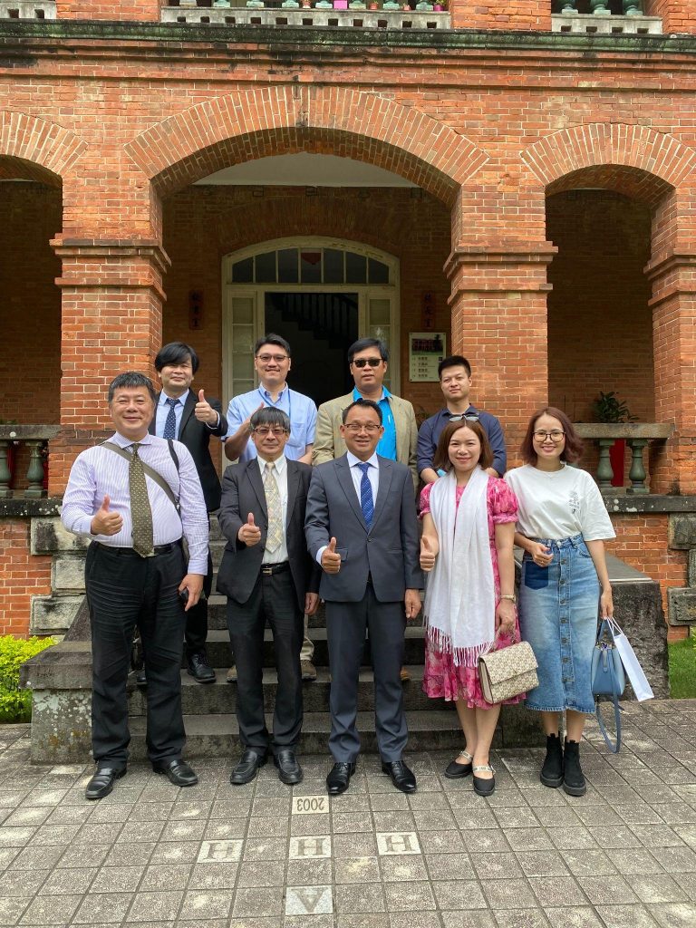 VIỆN PHÁT TRIỂN GIÁO DỤC VIỆT NAM THĂM VÀ LÀM VIỆC TẠI TRƯỜNG ĐẠI HỌC ...